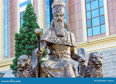 Cyrus The Great Statue