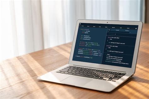 Programação De Desenvolvimento De Software Na Tela Do Computador Para Aplicativos Modernos E