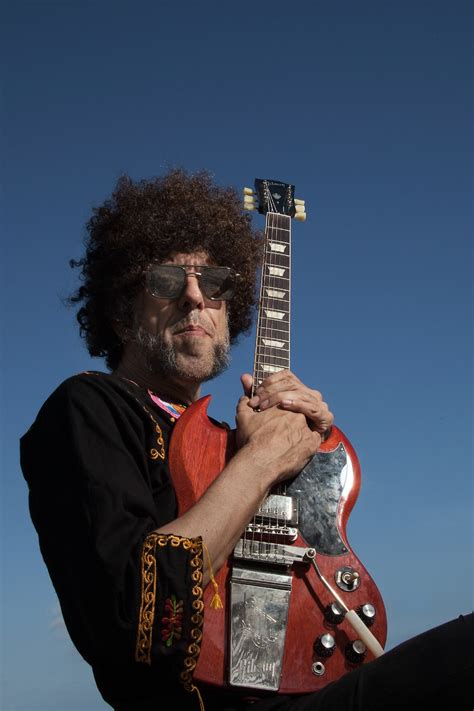 Carca El Músico Increíble Entre Un Homenaje A Spinetta El último Disco De Babasónicos Y