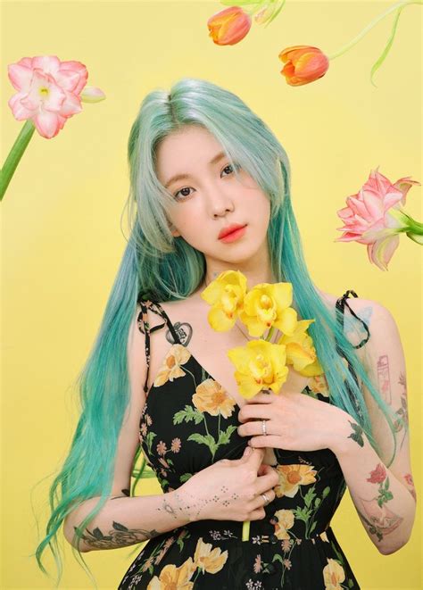 Pin On 백예린 ᯓ★