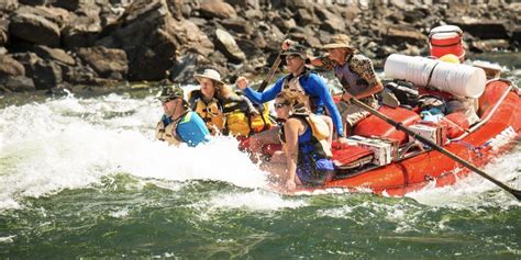 Why Sign Up For A Whitewater Rowing Clinic Rowing Course Row Adventures