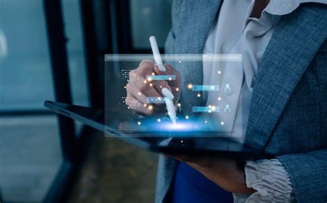 Ai 기술과 채팅 인공지능 인공지능 기술을 사용하는 인간 똑똑한 로 ⁇ 인공지능 인공지능 채팅과 명령 프롬프트를 통해 무언가를 생성하는 기술 변환 프리미엄 사진