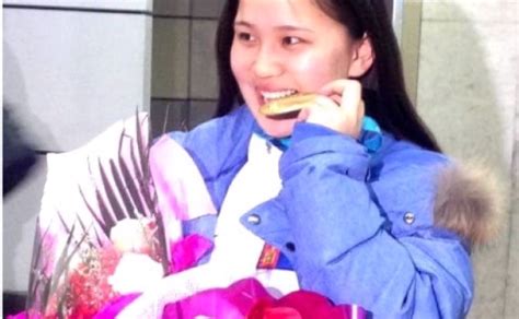 Олимпын аварга Б Сумьяа эх орондоо ирлээ