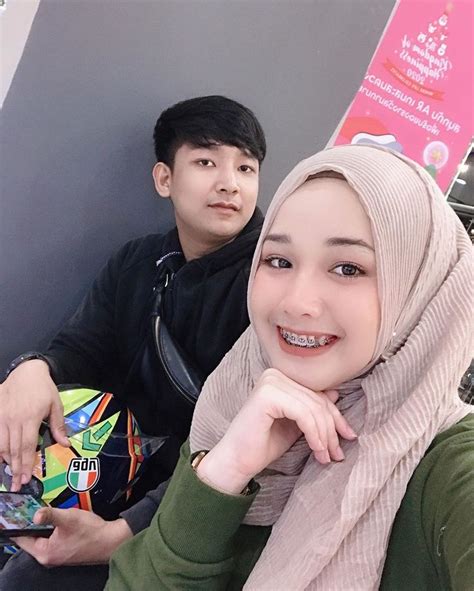 Adik Beradik Emma Maembong