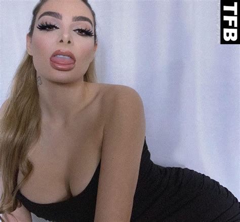 Nathalie Gaus Sexy 7 Photos Thefappening