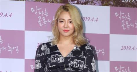 포토 효연 추위 잊은 패션