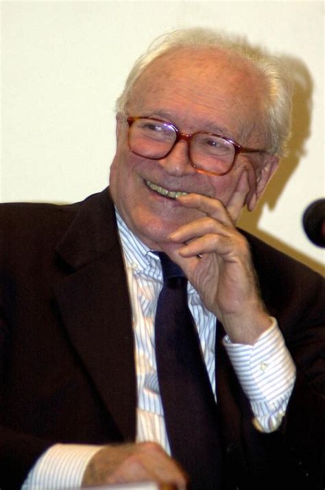 E Morto Arrigo Levi Aveva 94 Anni Giornalista E Scrittore Di Fama