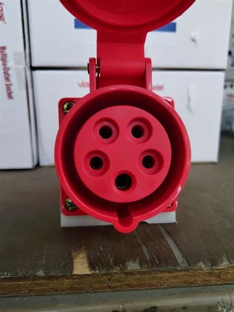 Cee Wall Socket Model Cee W