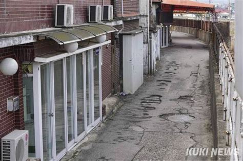 파주 용주골 입구에 설치된 24시간 Cctv 쿠키포토