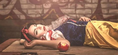 داستان اصلی سفید برفی چه بود؟