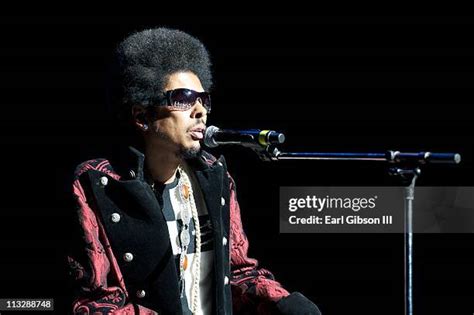 Rapper Shock G Photos And Premium High Res Pictures Getty Images