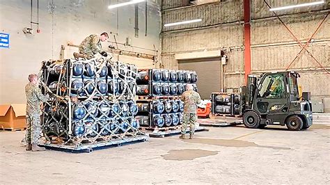 အမေရိကန်က ယူကရိန်းသို့ စစ်ရေးအကူအညီများရပ်ဆိုင်းလိုက်ခြင်းကငြိမ်းချမ်းရေးအတွက်အထောက်အကူဖြစ်စေဟု