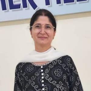 KVA DAV College For Women