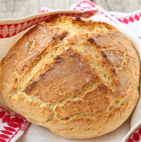 Бърза пухкава коледна питка толкова лесно и вкусно никога не е било За Жената