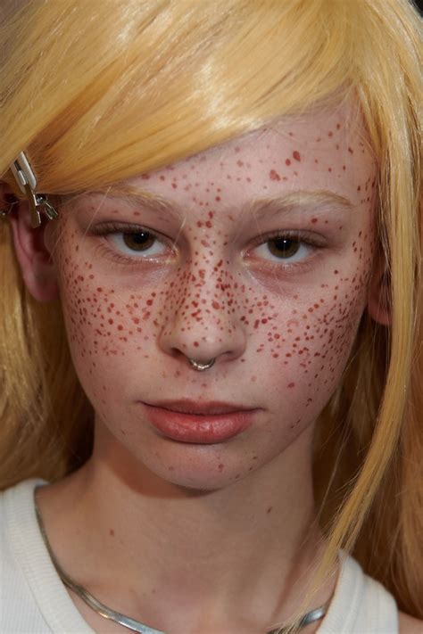 Ashley Williams Ss Is Equal Parts Cutesy And Chaotic Dazed