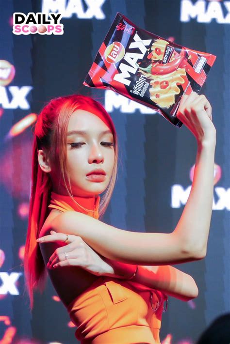 Dailyscoopsnews On Twitter เลย์ แมกซ์ จัดเต็มความมันส์ สุกแมกซ์ ปรับโฉมใหม่ ส่ง 4 รสชาติเอาใจ