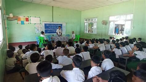 ကဝမြို့နယ် အ မ က မူလွန် အုန်းနှဲကျောင်း၌ အသိပညာပေးဟောပြောပွဲနှင့် နံရံကပ်စာစောင်ပြပွဲ ကျင်းပ