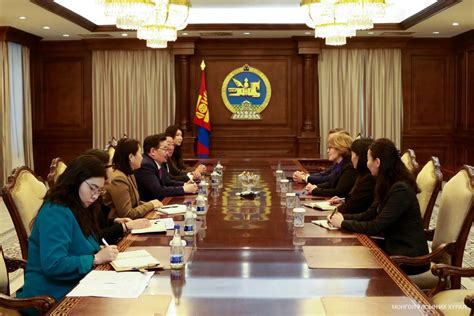 “Эмэгтэйчүүдийн оролцоог нэмэх үүднээс эмэгтэй нэр дэвшигчдийн квотыг 30 хувь болгоcон”