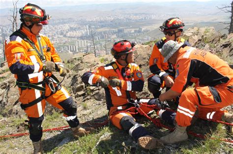 Онцгой байдлын байгууллагын залуу офицеруудын уулзалт болно