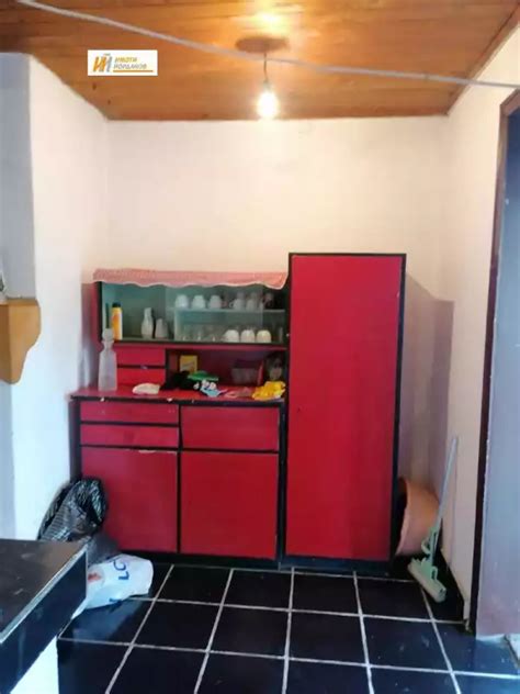 Продава къща на 2 нива с 4 стаи двор 900кв м 43 000 лв с Патреш Област Велико Търново