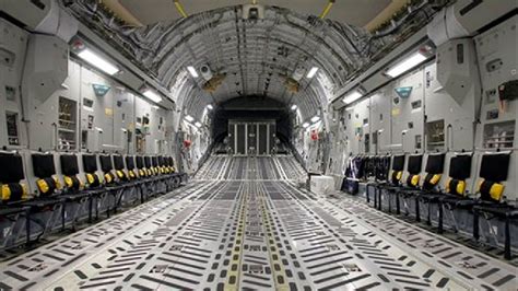 C 17 Interior