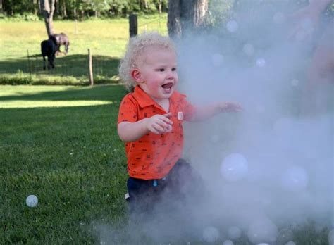 Fun Fog Filled Bubbles By Fobbles Bubble Birthday Parties Bubble