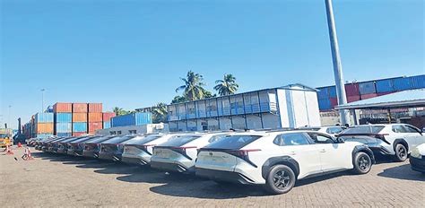 လျှပ်စစ်သုံးမော်တော်ယာဉ်များ ရန်ကုန်ဆိပ်ကမ်းသို့ရောက်ရှိ Myawady