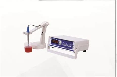 Labtronics 0 To 1000 Ppt Digital Tds Conductivity Meter Model Name Number Lt 15 At 8100