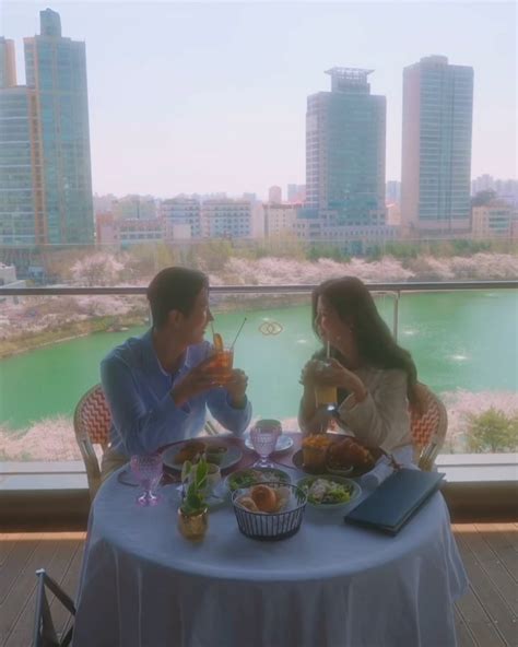 서숨 2025년에 꼭 가야하는 여행지 추천 제가 제일 많이 받는 Dm이 여행지 추천이라 2025년 여행 계획 세우시는 분들을 위해 상반기 월별 추천 여행지 리스트