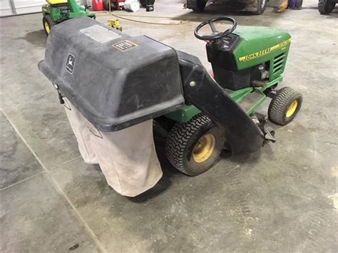 John Deere Stx 38 Hydro Riding Lawn Tractor With Bagger Other Bigiron