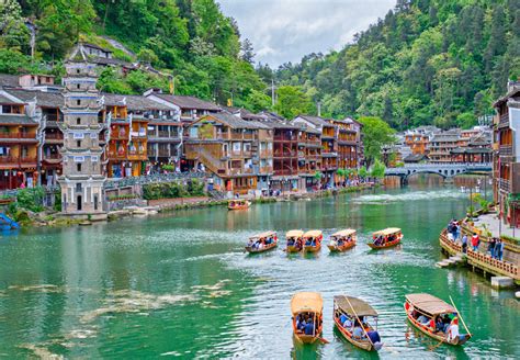 Tour Du Lịch Lễ 304 Trung Quốc Phượng Hoàng Cổ Trấn Trương Gia