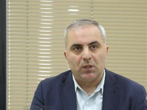 აპირებს თუ არა ბაჩანა შენგელია პოლიტიკაში წასვლას ნოტარიუსი განმარტებას აკეთებს Metronome Ge