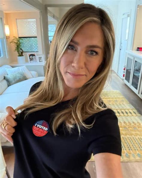 5 Film Hot Jennifer Aniston Okezone Celebrity