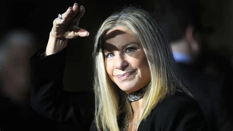 Barbra Streisand Reçoit La Palme Dor Pour Lensemble De Sa Carrière Au