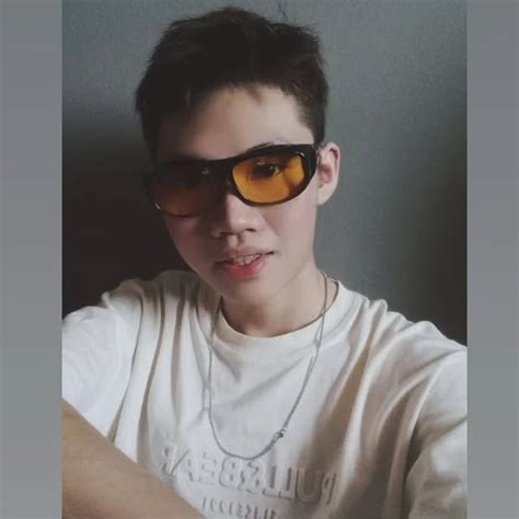 阿权 Shingchieng • Threads Say More