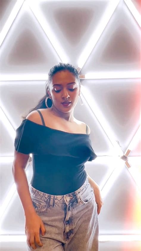 Meghna Verghese R Mallubabes