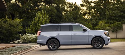 2025 Ford Expedition Stealth Packages Explained