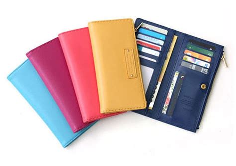 Classy Slim Wallet Womens Faux Leather Button Bifold Long Wallet