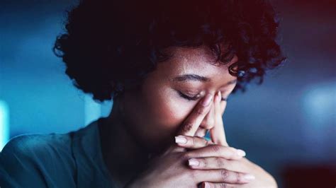 Whats A Head Cold Causes Symptoms And Treatments Head Cold Head