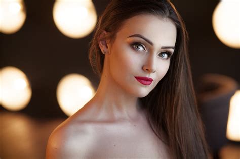 Long Hair Straight Hair Women Bare Shoulders Simple Background