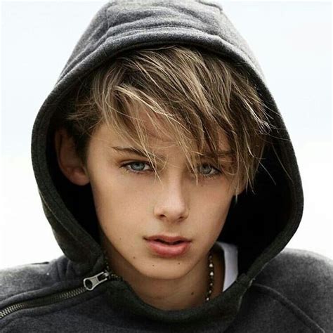 Создать мем красивые мальчики подростки самый красивый мальчик в мире красивые мальчики