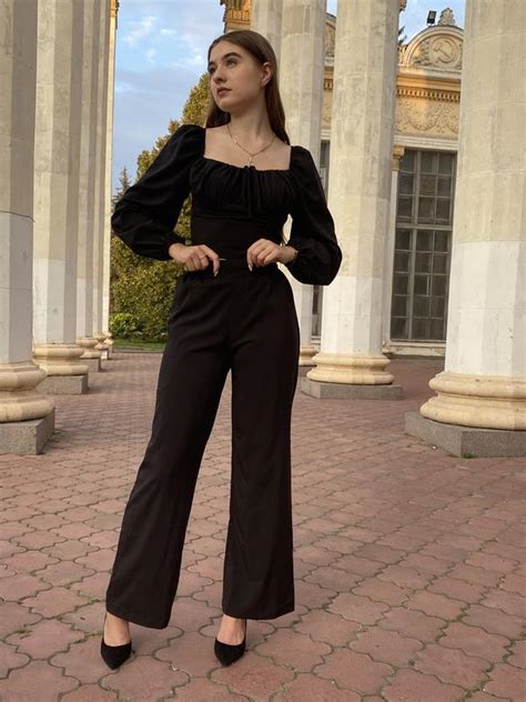 Штани легенькі жіночі з софту — ціна 645 грн у каталозі Брюки Купити жіночі речі за доступною