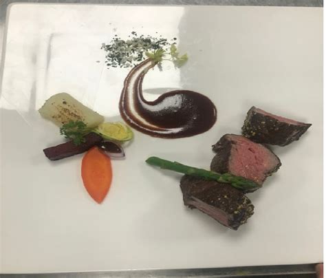 계명문화대학교 레드와인 소스를 곁들인 육우 안심 스테이크