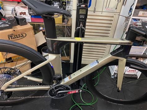 전주자전거 전주 캐논데일 시스템식스 하이모듈러스 레드 이탭 입고 전주 에어로바이크 로드바이크 최상급 전주 캐논데일 정식대리점 전주 바이크박스인후점 입니다