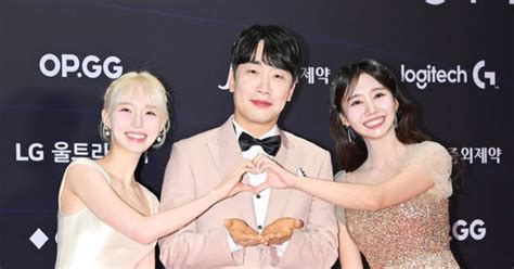 이정현 아나 성승헌 캐스터 윤수빈 아나 Lck어워즈 많은 사랑 부탁해요 [사진]