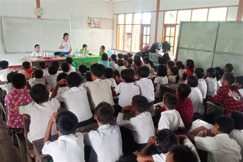 ဖြူးမြို့နယ်၊ ဖြူးမြို့ မ ၁ အခြေခံပညာမူလတန်းလွန်ကျောင်းရှိ ကျောင်းသား ကျောင်းသူများအား