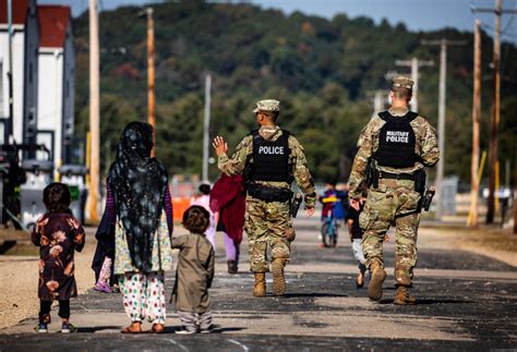 Afghans At Fort Mccoy Have Settled Into A Routine Bc Social Worker Says
