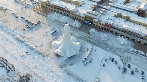 Worlds Tallest Ice Tower Built With The Shape Of A Flamenco Dress
