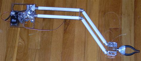 Roberts Projects My Robotic Arm