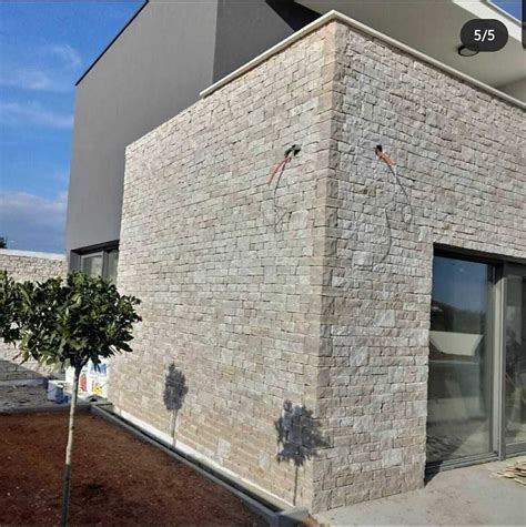 Merkurije White Real Stone Cladding Slips Samples